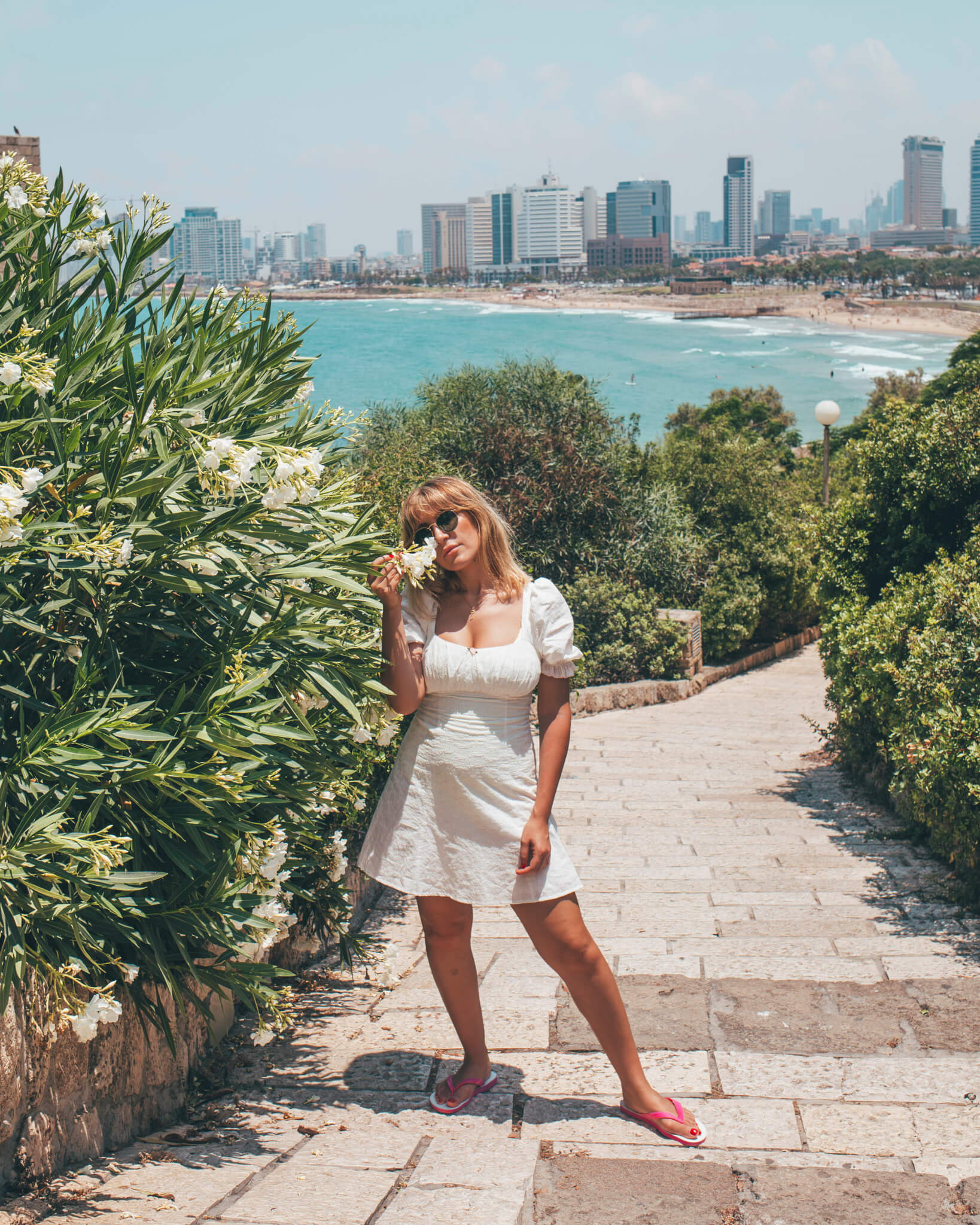 My Tel Aviv Travel Guide Diary - the london thing